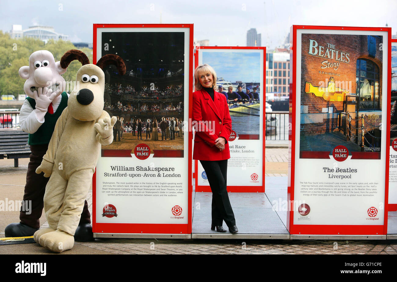 With actors dressed as wallace and gromit hi-res stock photography and ...
