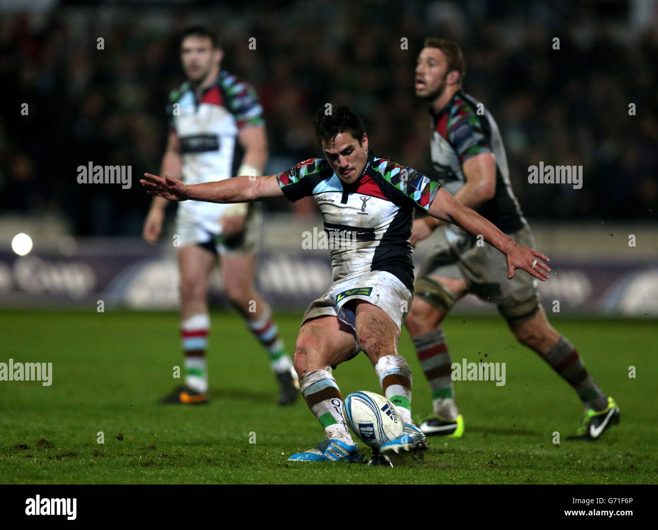 Harlequins ben botica kicks penalty during the amlin challenge cup hi ...