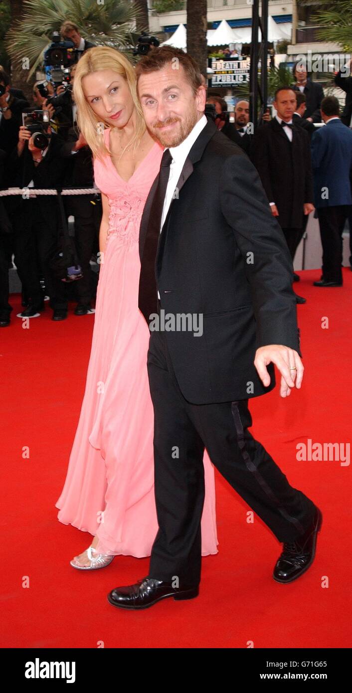 Tim roth 57th cannes film festival hi-res stock photography and images ...