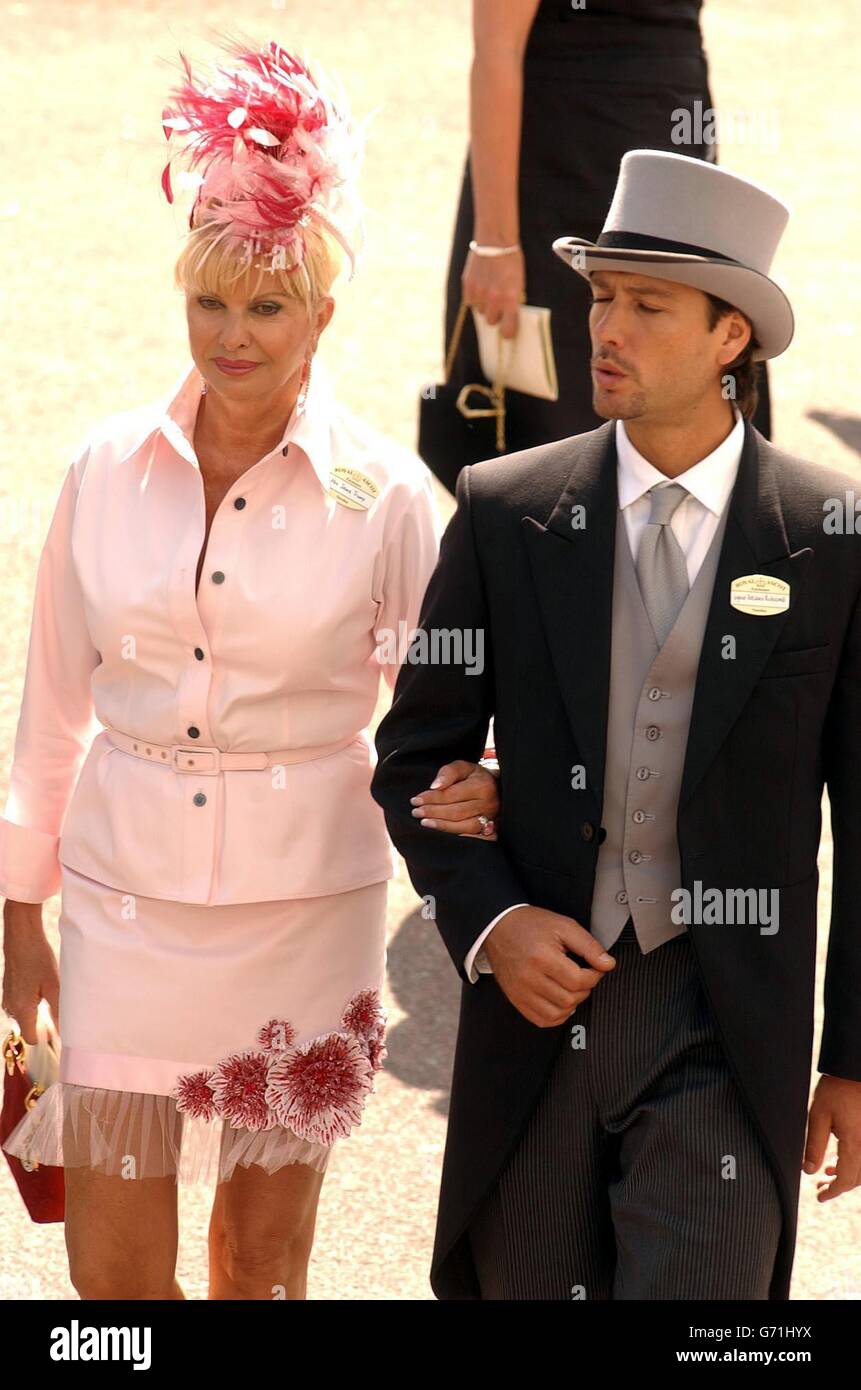 Royal Ascot 2004 Stock Photo - Alamy