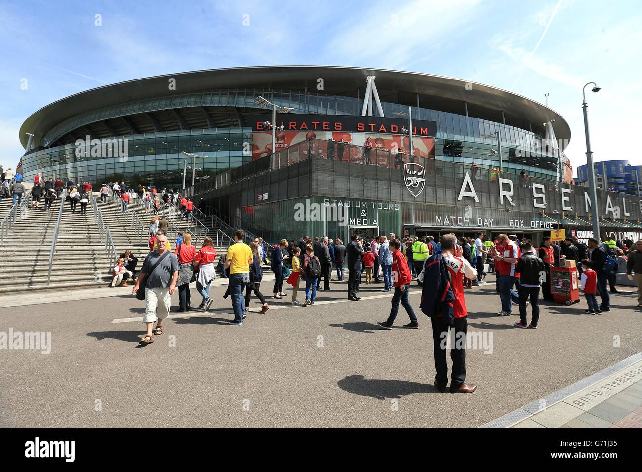 Arsenal fans outside the emirates stadium before the game hi-res stock ...