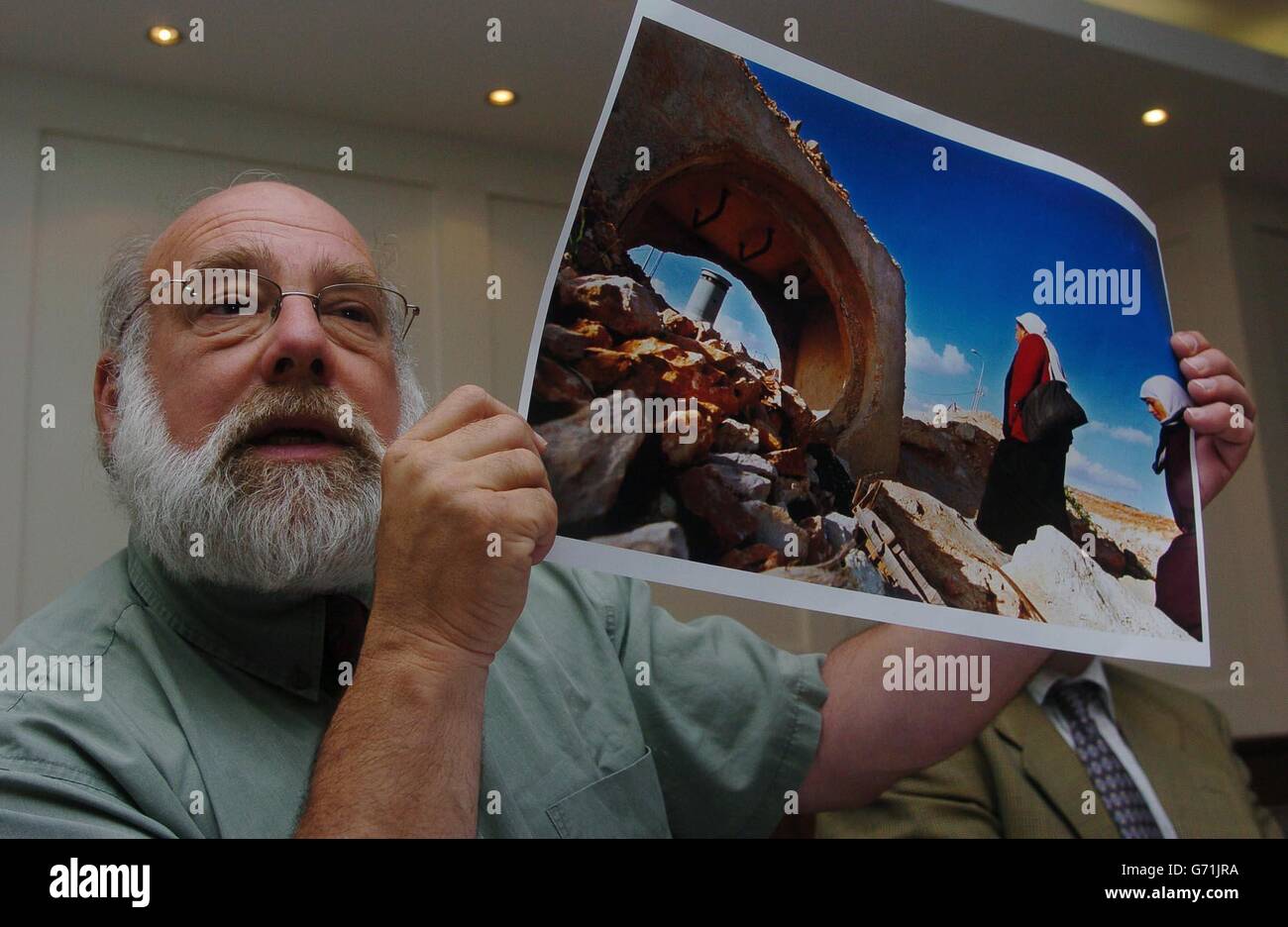 Israeli demolitions hi-res stock photography and images - Alamy