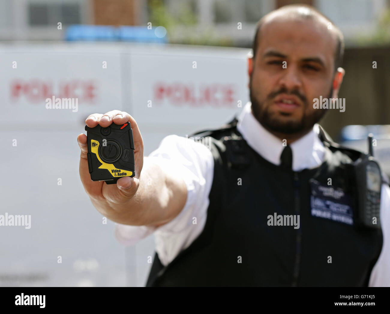 Body Worn Cameras Met Police Pilot Stock Photo - Alamy