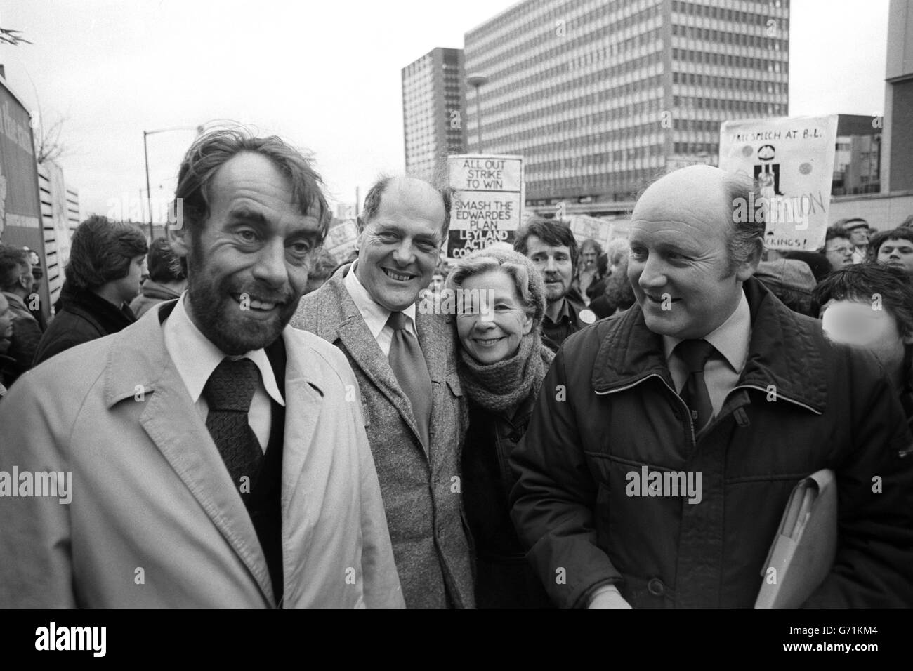 Are l r leslie huckfield hi-res stock photography and images - Alamy