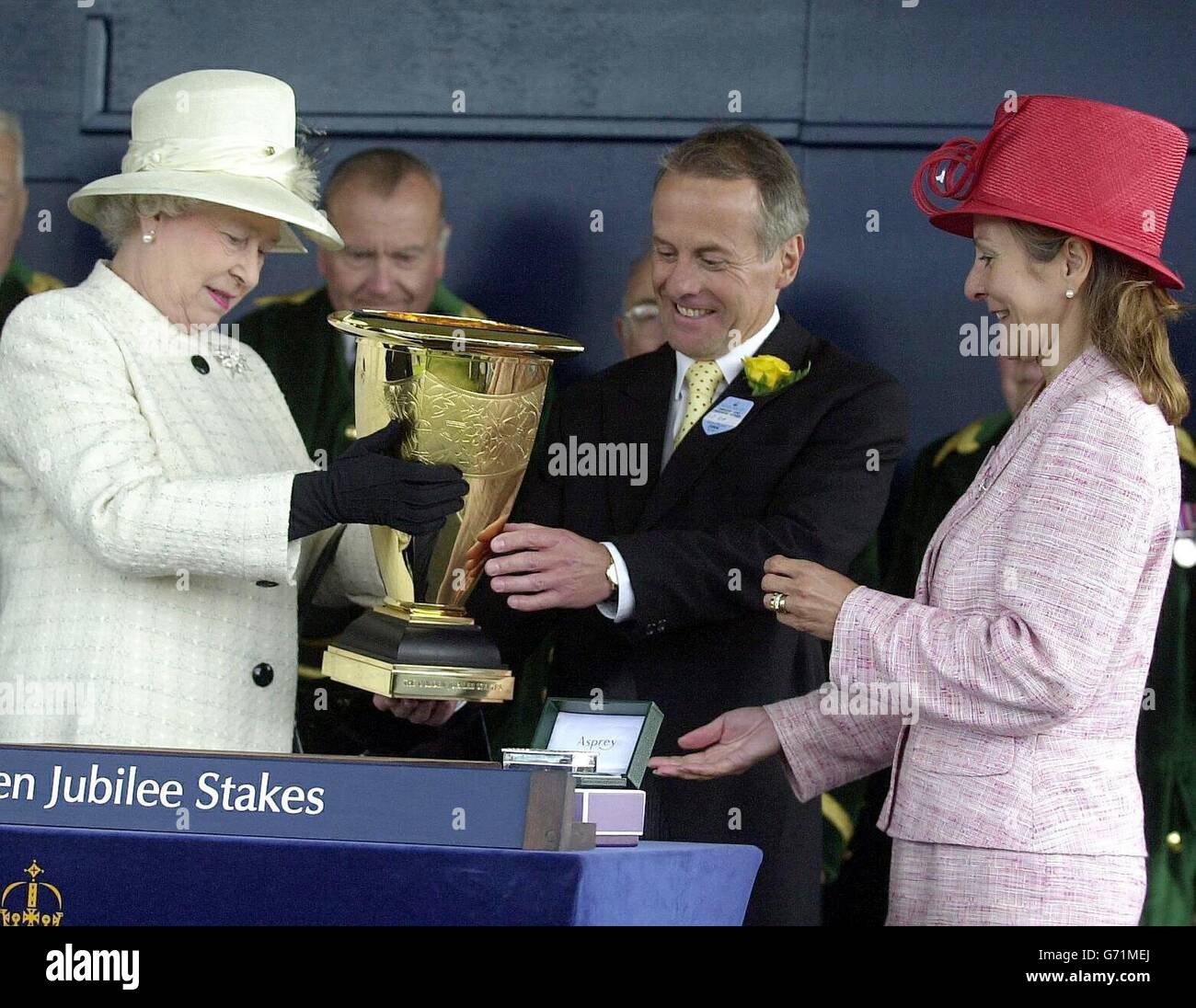 Queen Elizabeth II - Ascot Stock Photo - Alamy