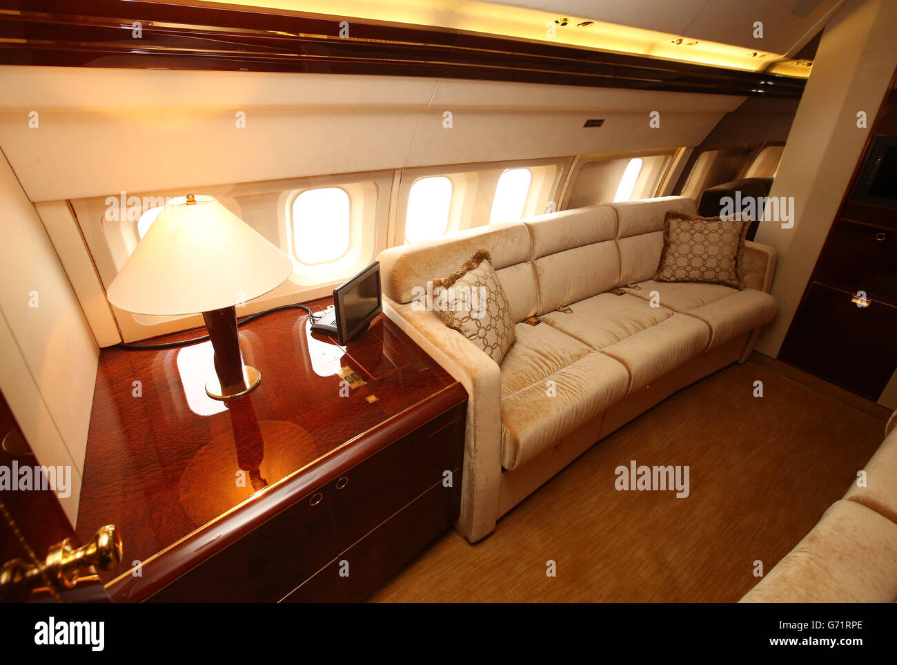 The bedroom of american tycoon donald trumps private jet hi-res stock ...
