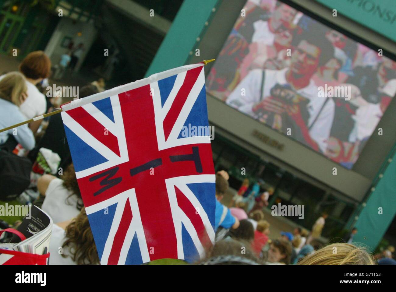 Tim Henman fans on Henman Hill at the Wimbledon Lawn Tennis ...
