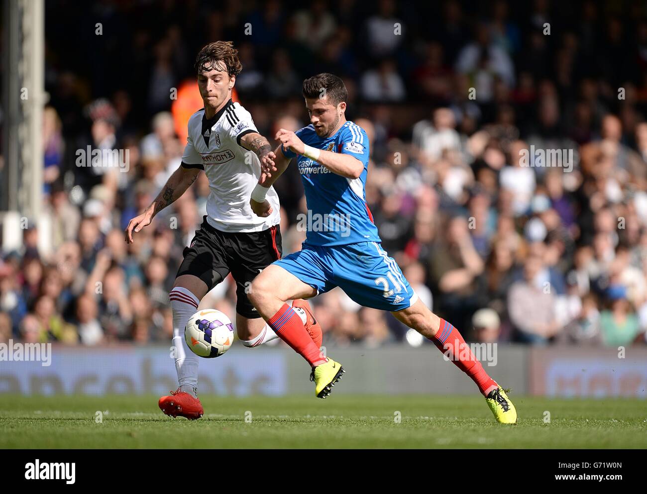 Hull Citys Shane Long High Resolution Stock Photography and Images - Alamy