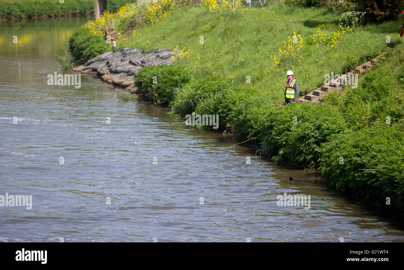 River Mole flood damage check Stock Photo - Alamy