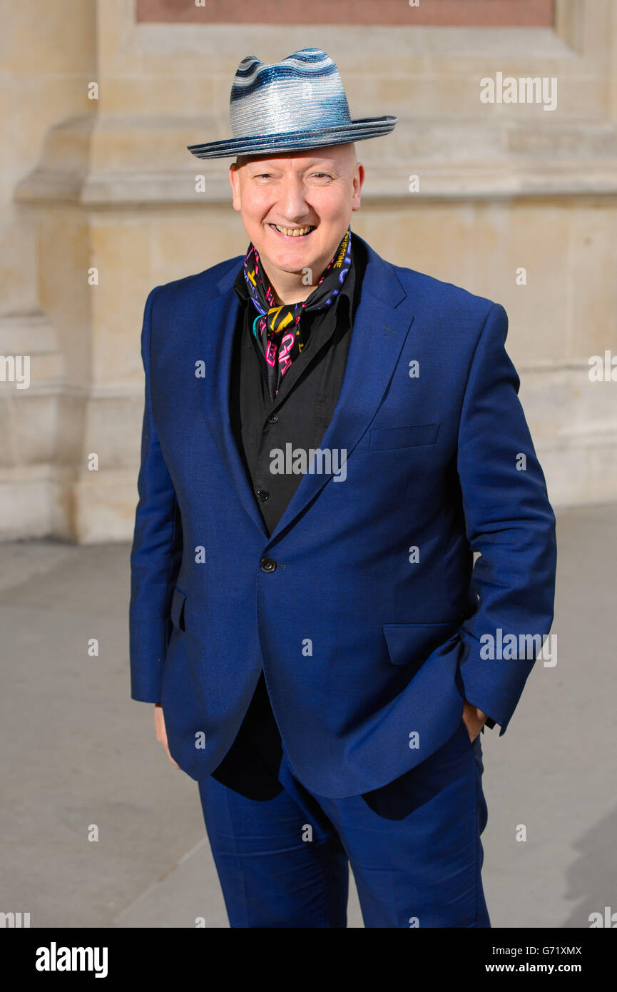 Stephen Jones arriving at the private view of the Wedding Dresses 1775 ...