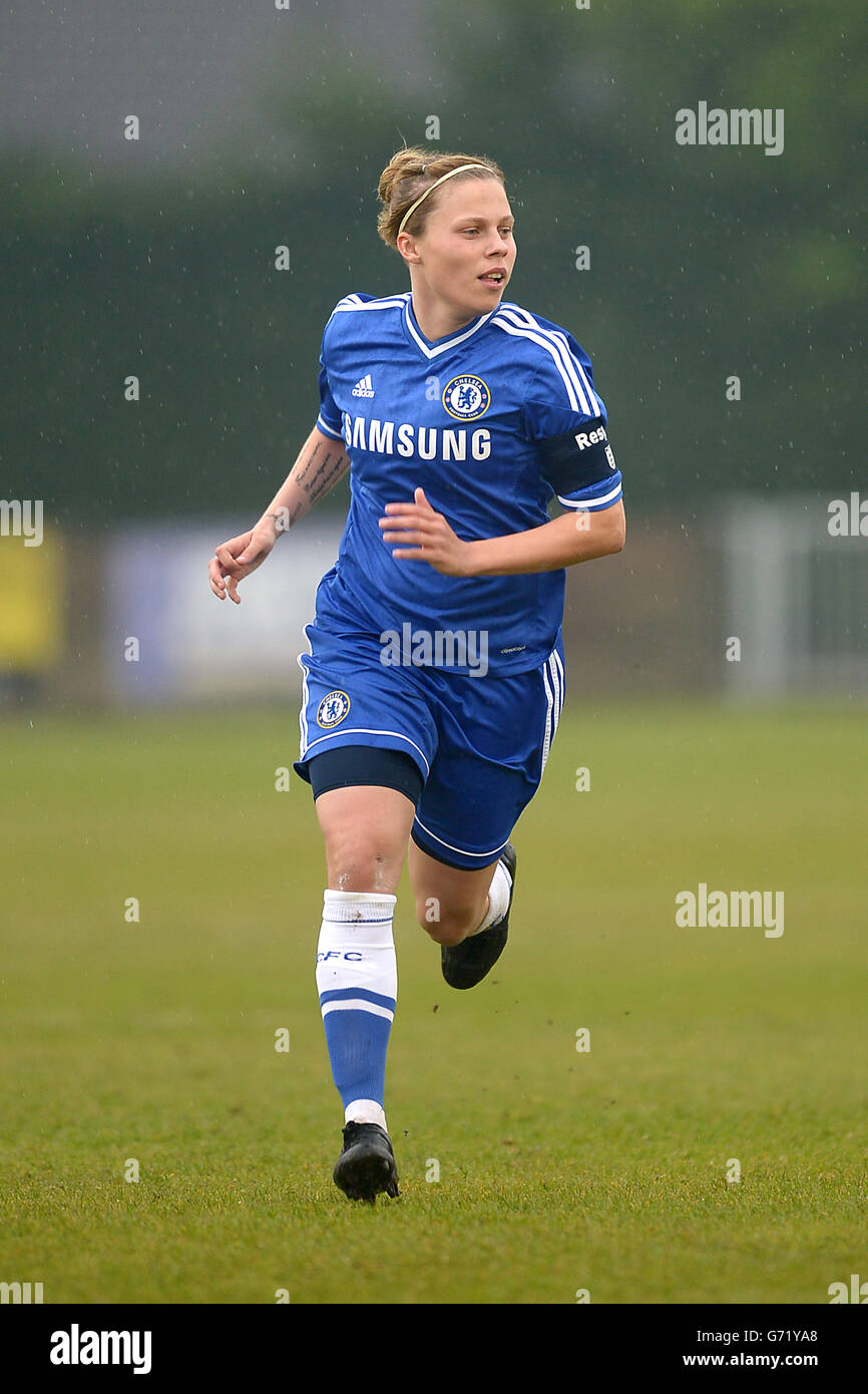 Gilly flaherty chelsea hi-res stock photography and images - Alamy