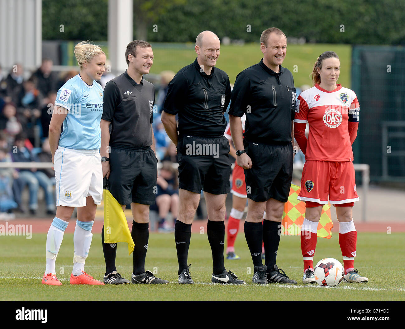 Team captains pose for hi-res stock photography and images - Alamy