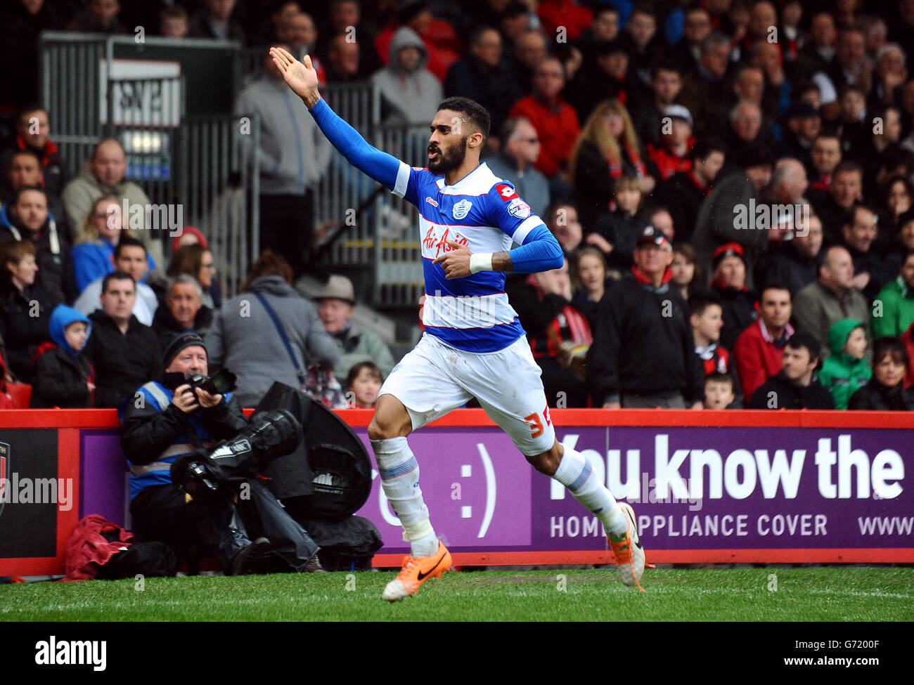 Queens park rangers armand traore hi-res stock photography and images ...