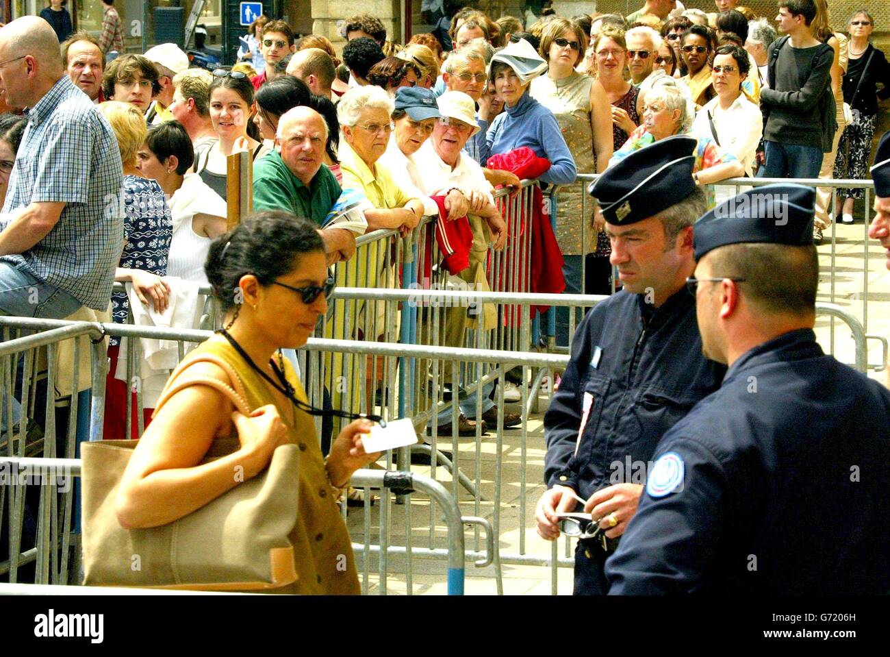 French People queqe outside Rennes Court, waiting for a decision in the ...