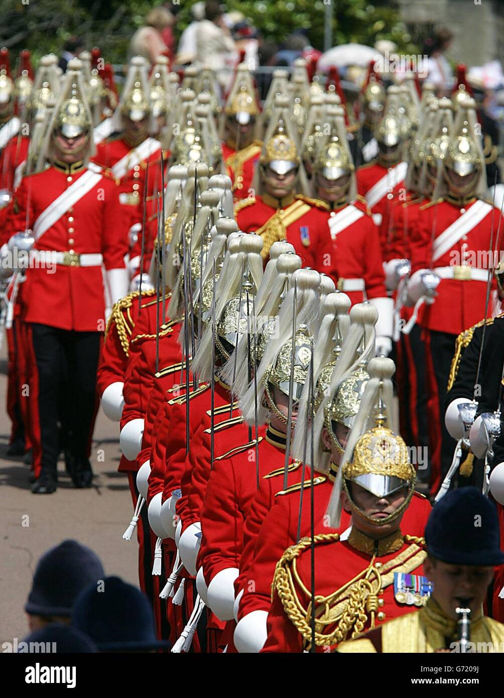 Royal guards take up their positions prior to the arrival of Britain's ...