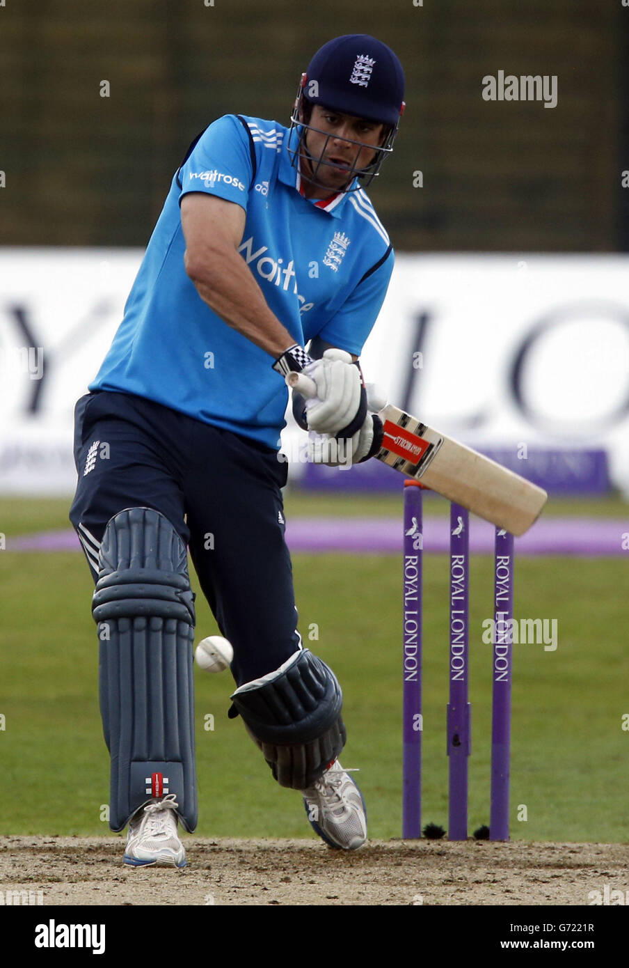 Cricket international friendly scotland v england mannofield cricket ...