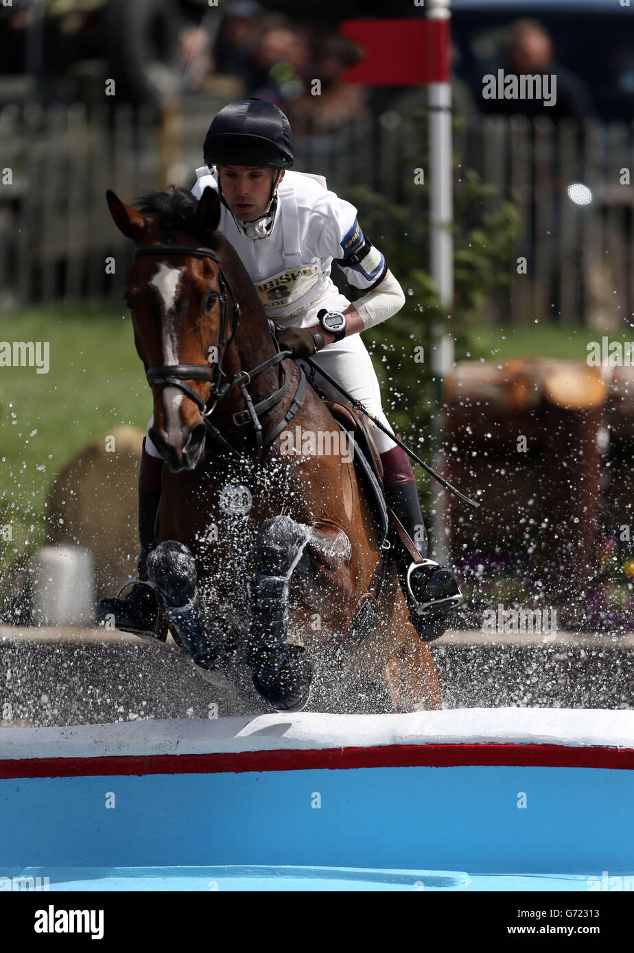 Great Britain's Harry Meade riding Wild Lone compete in the Cross ...