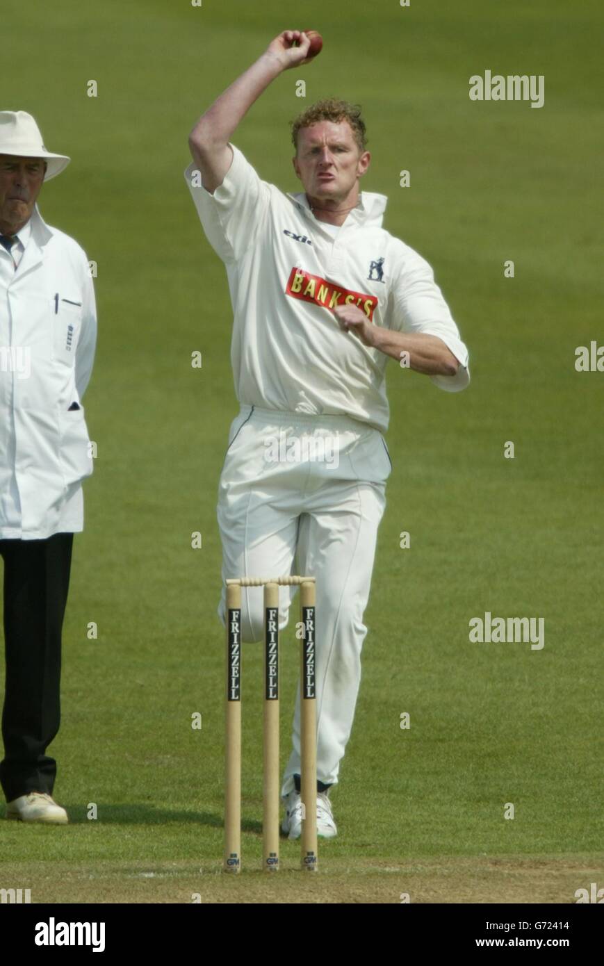 Sport cricket action dougie brown hi-res stock photography and images ...
