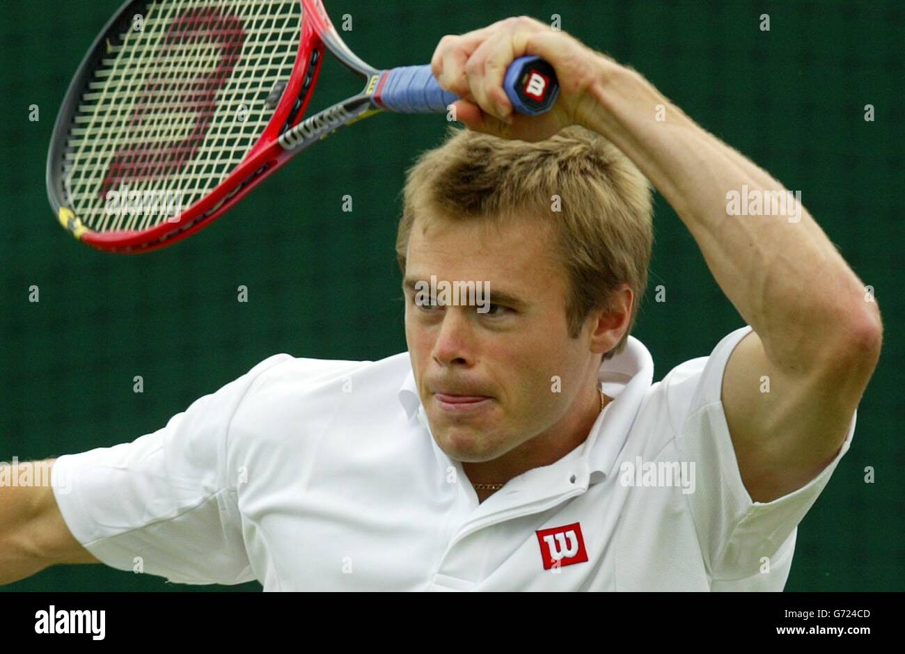 Mark hilton in action hi-res stock photography and images - Alamy