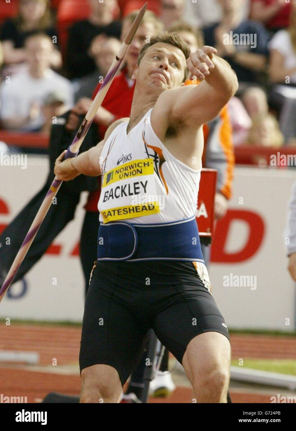Steve Backley British Athletics Grand Prix. Steve Backley in action ...