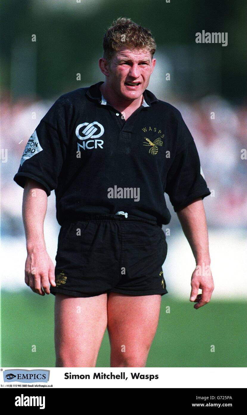 Rugby Union ... Bath v Wasps. Simon Mitchell, Wasps Stock Photo - Alamy