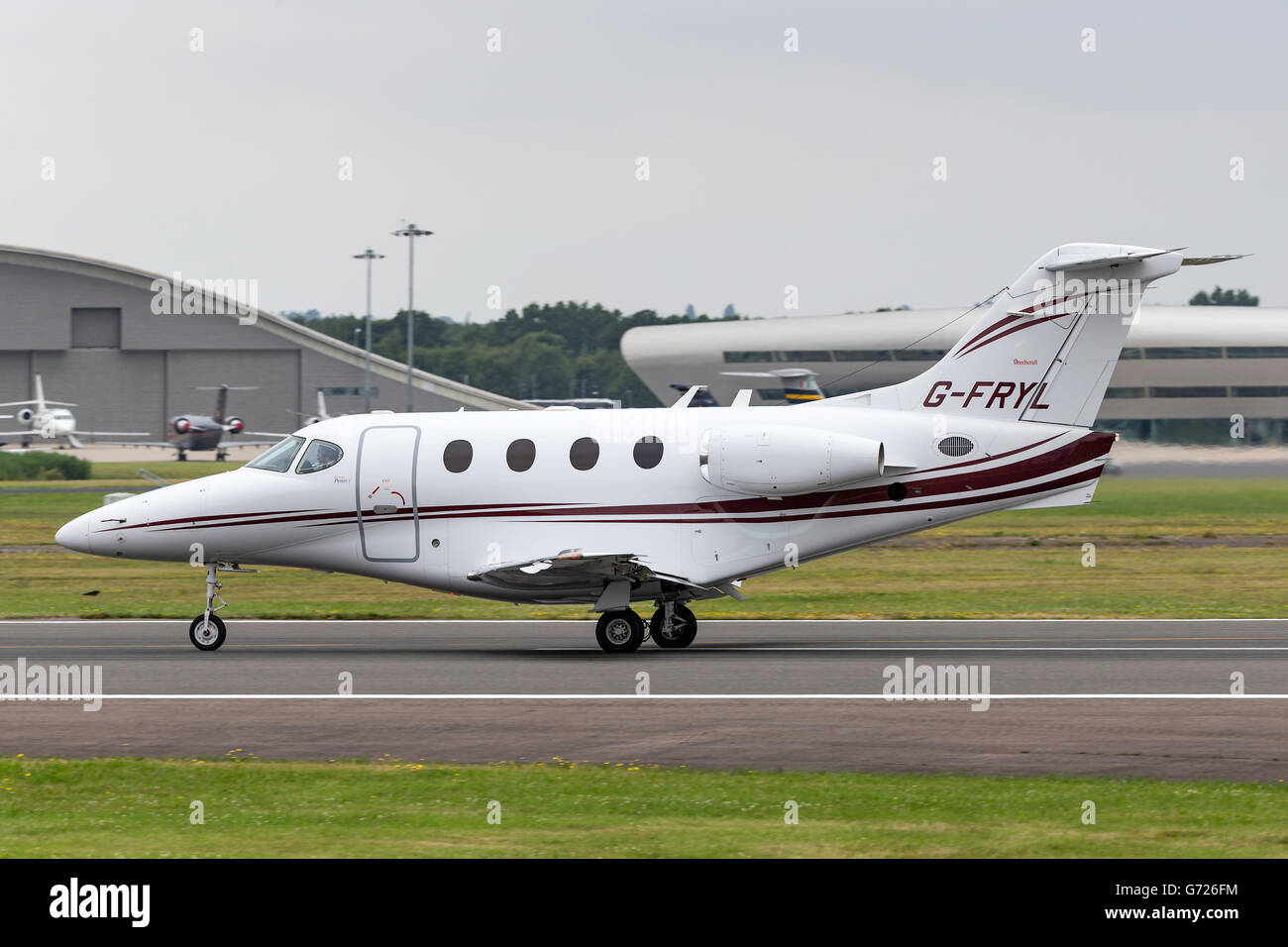 Raytheon 390 (Beechcraft premier 1) light business jet aircraft G-FRYL ...