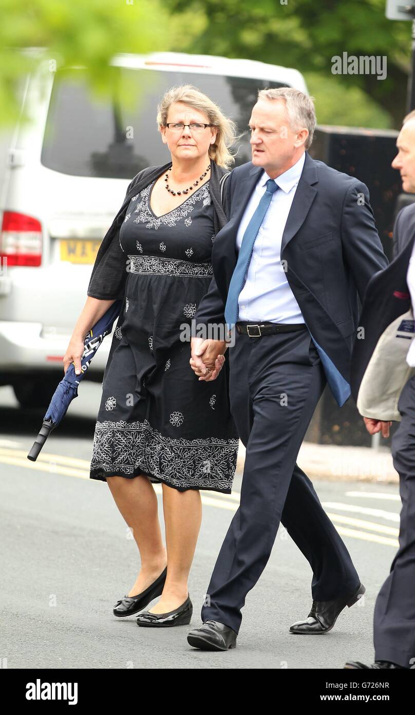 Detective chief superintendent david hi-res stock photography and ...