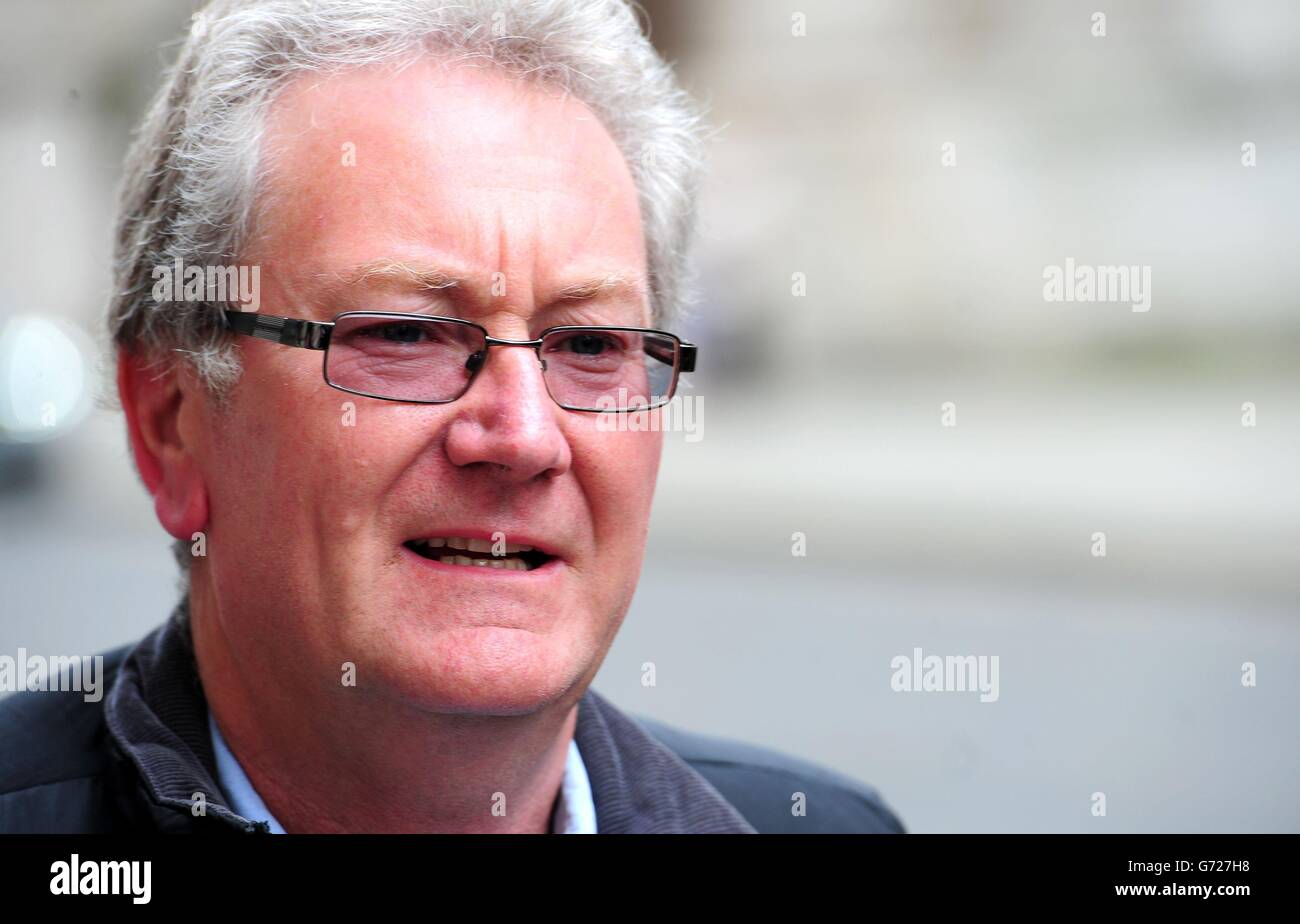 Graham Male, father of James speaking outside the Foreign and ...