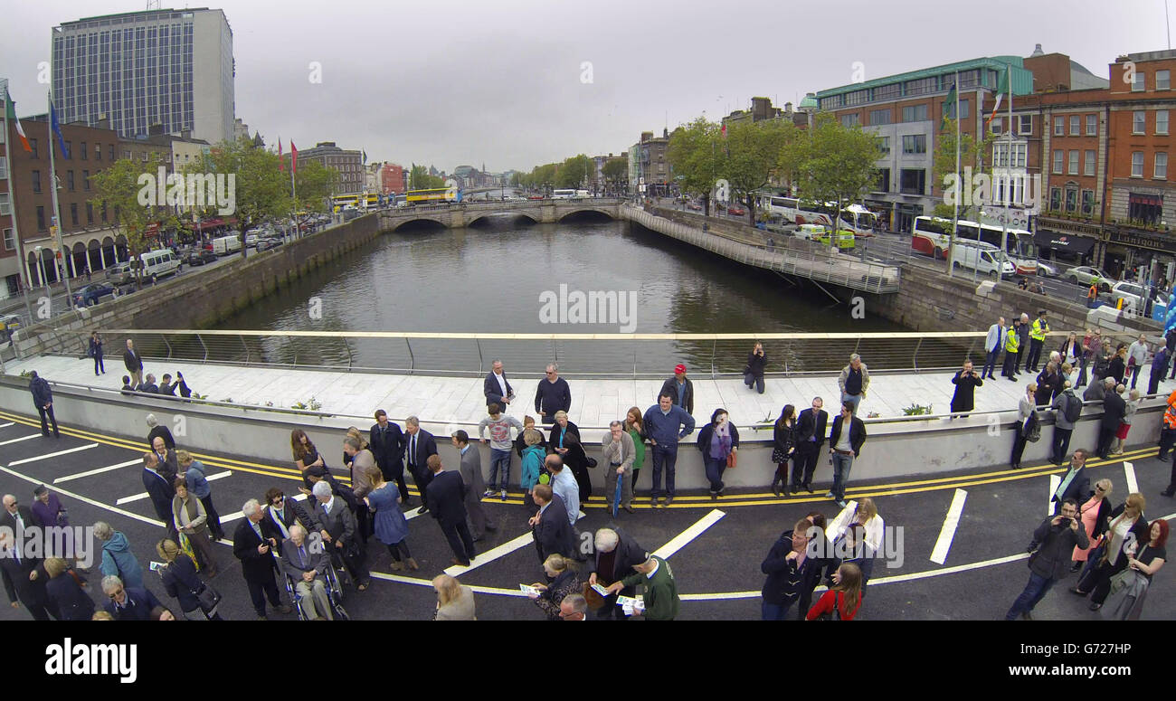 Rosie hackett bridge hi-res stock photography and images - Alamy