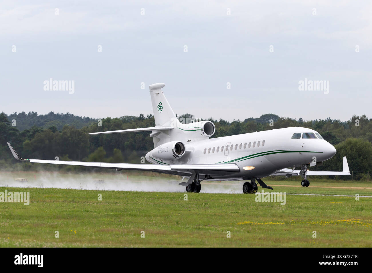 Dassault Falcon 7X (M-CELT) private jet, owned by Dermot Desmond ...