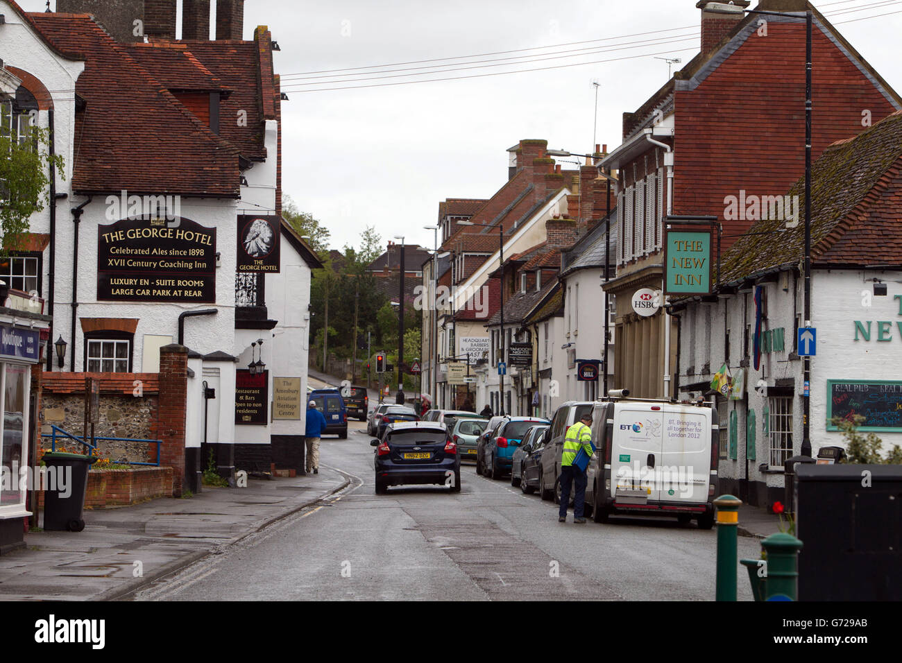 The town centre of Amesbury in Wiltshire Stock Photo - Alamy