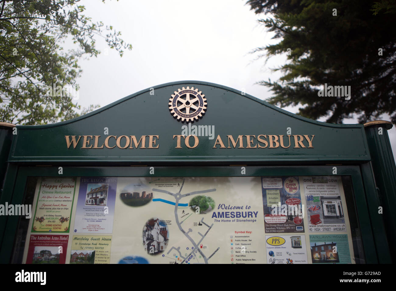 Amesbury town stock. The town centre of Amesbury in Wiltshire Stock ...
