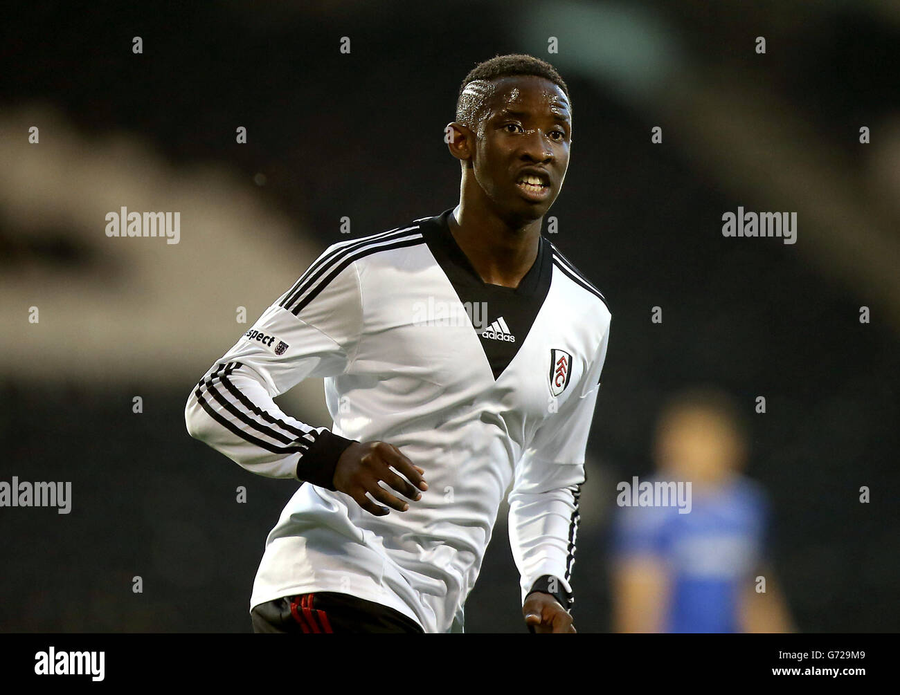Moussa dembele fulham hi-res stock photography and images - Alamy