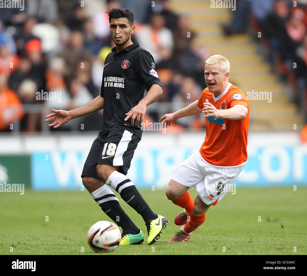 Blackpool's David Perkins and Charlton Athletic's Davide Petrucci Stock ...