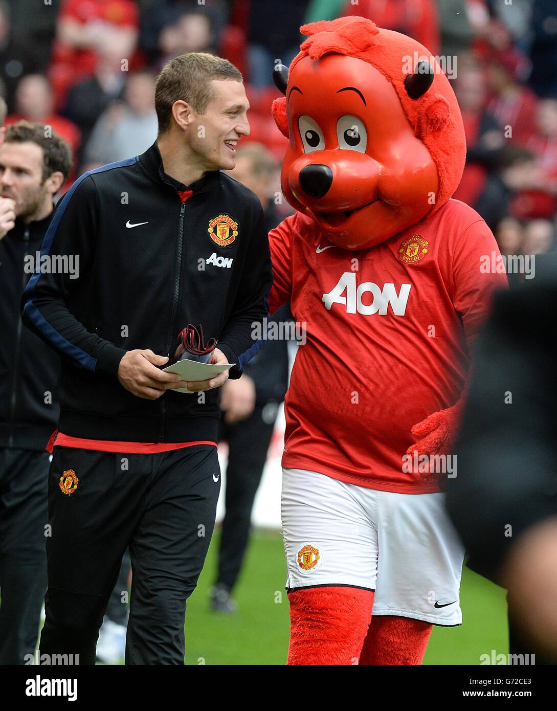 Manchester Uniteds Nemanja Vidic Fred The Red The Game Hi Res Stock