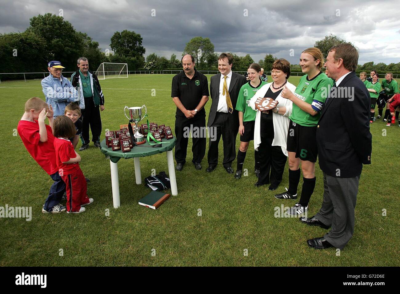 The Tanaiste, Mary Harney TD (third right) and British Ambassador ...