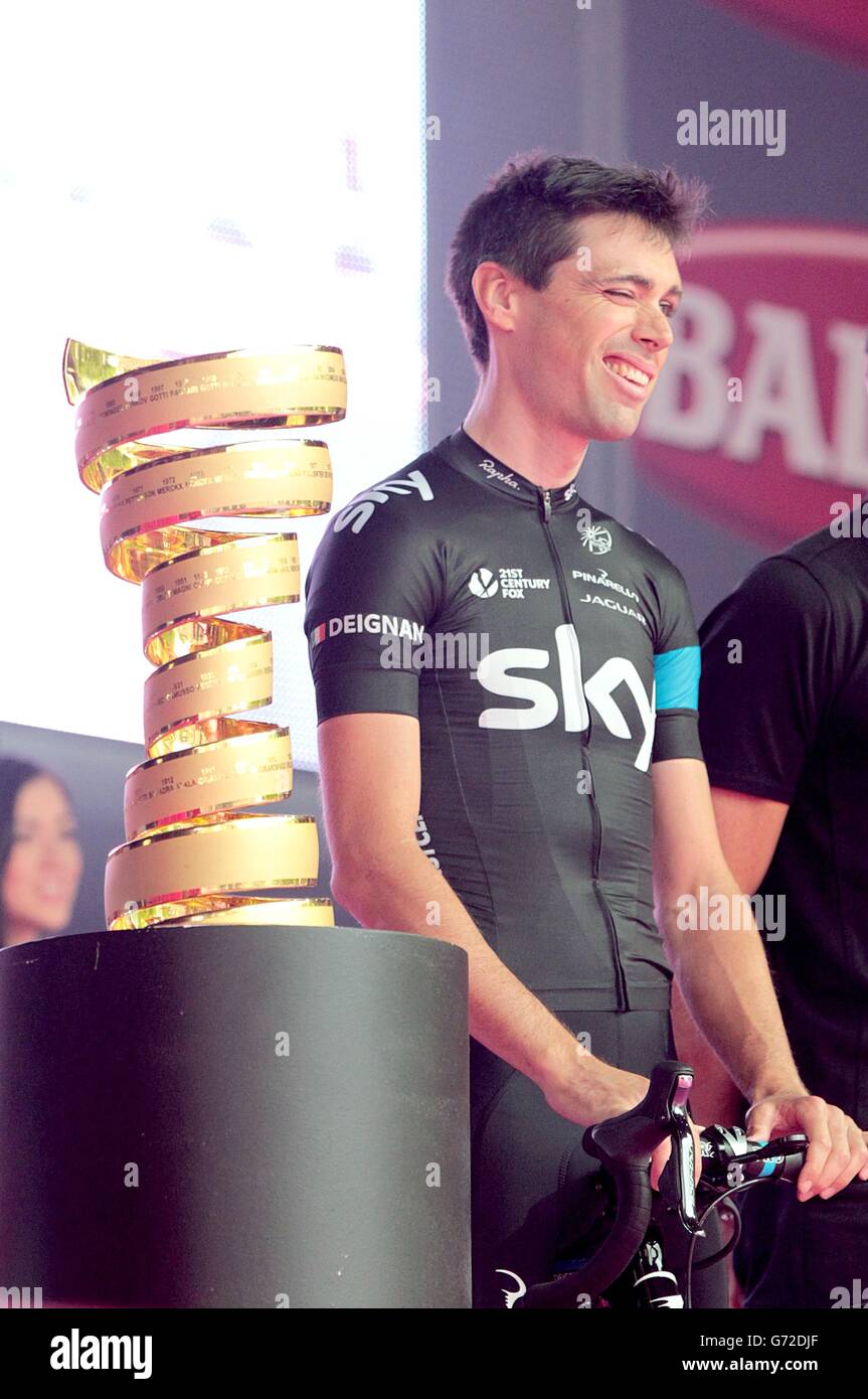 Team skys philip deignan during the team presentations hi-res stock ...