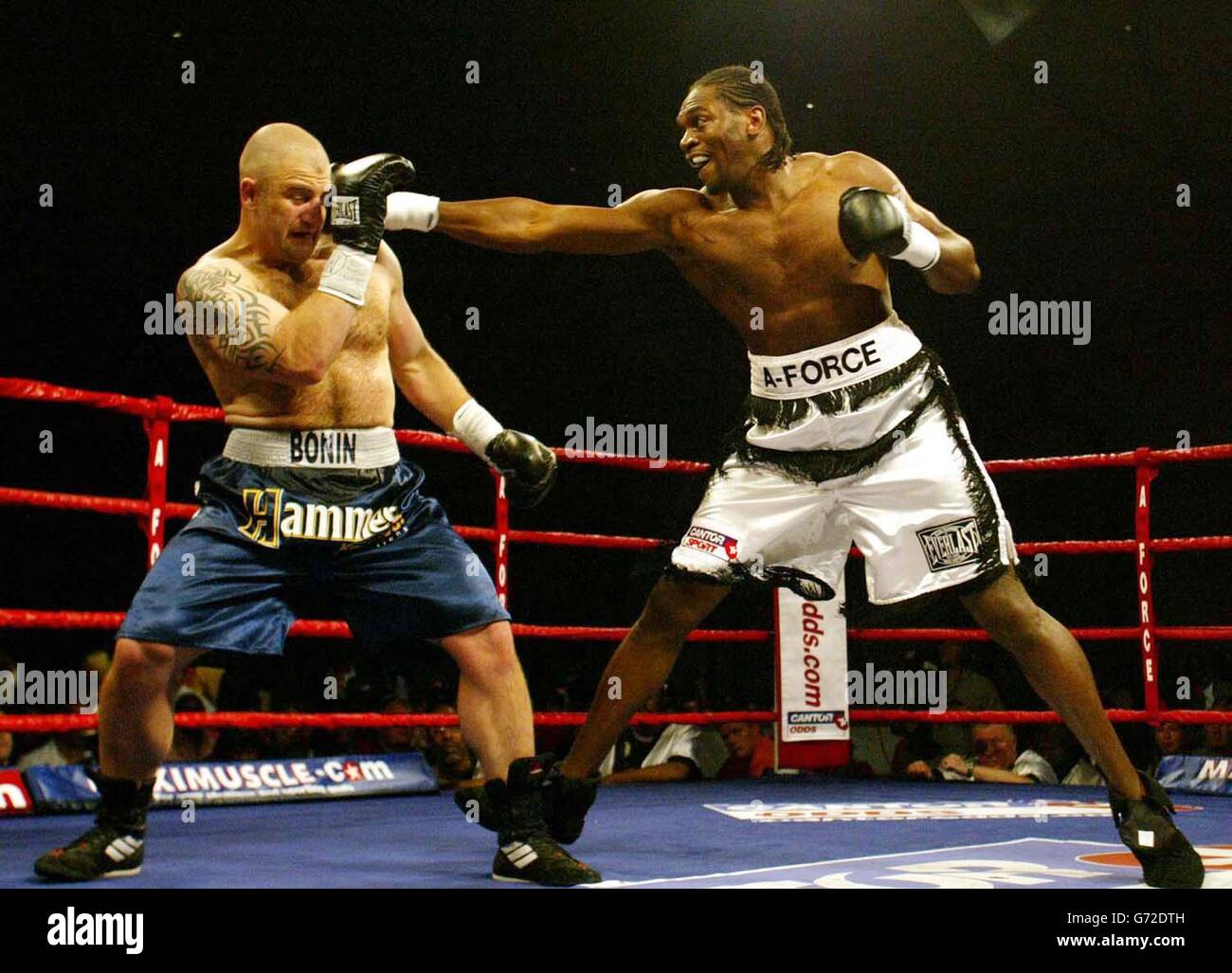 BOXING WBF heavyweight title bout Stock Photo - Alamy