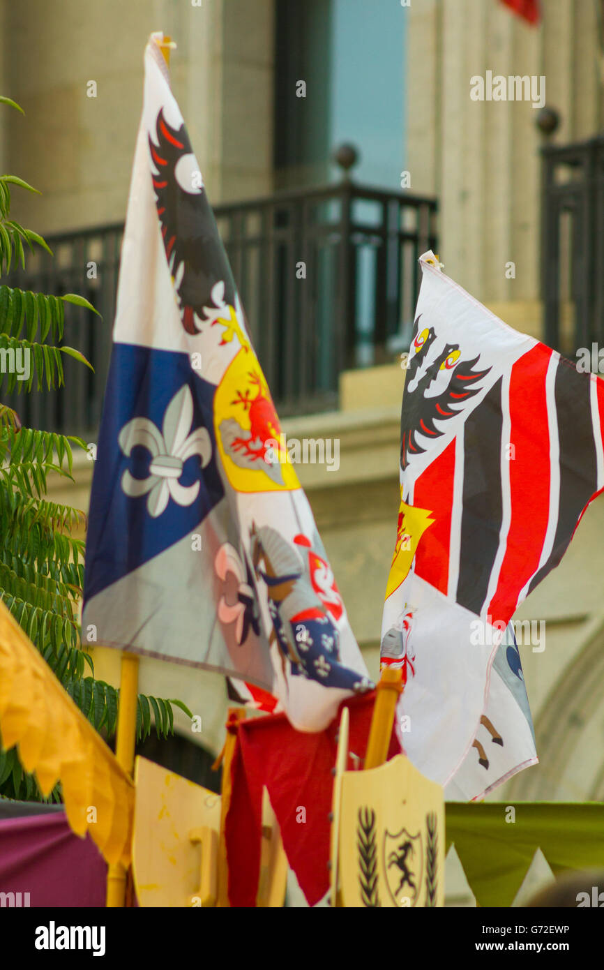 Middle ages clothing hi-res stock photography and images - Alamy