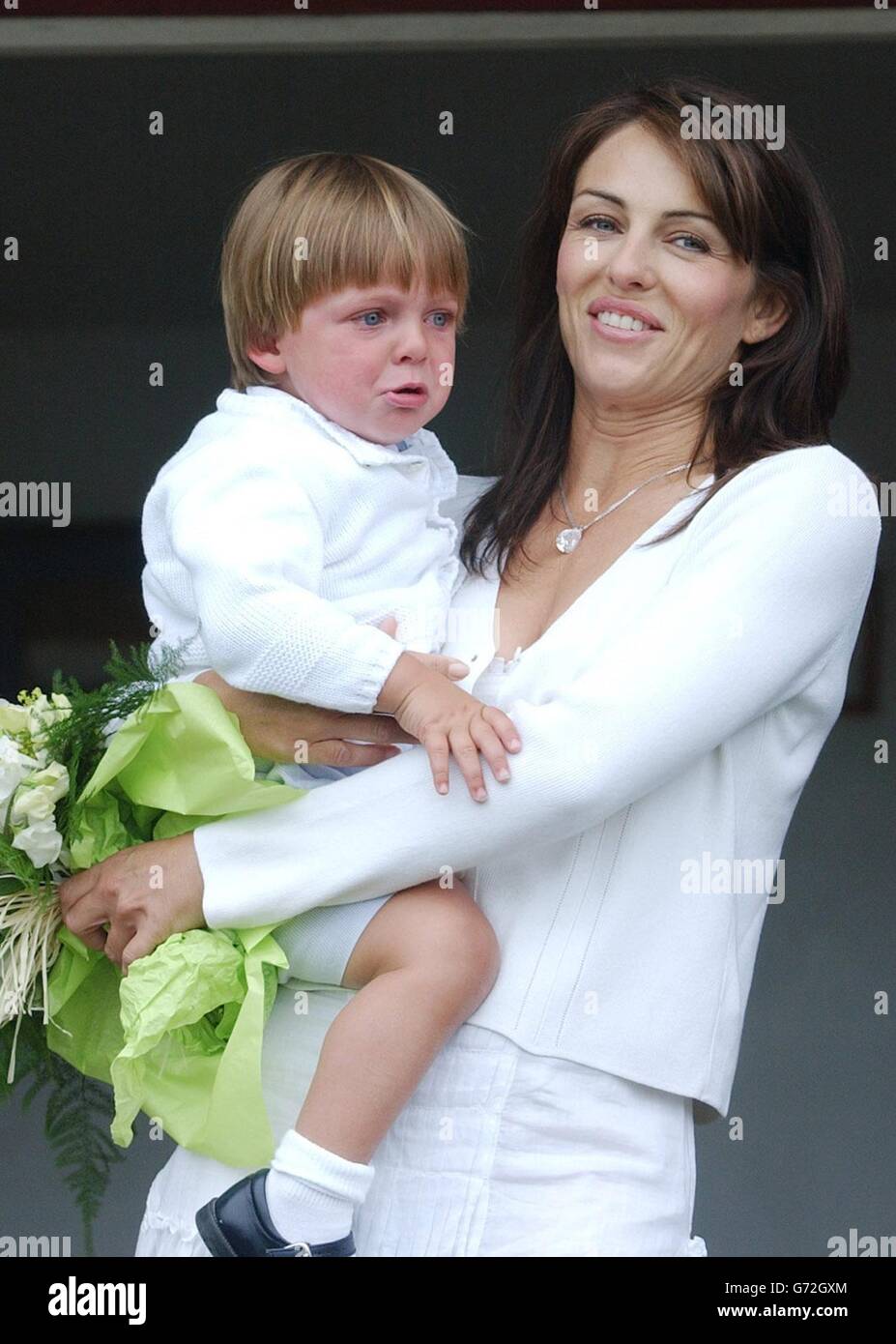 Elizabeth Hurley Damian Baby Daddy