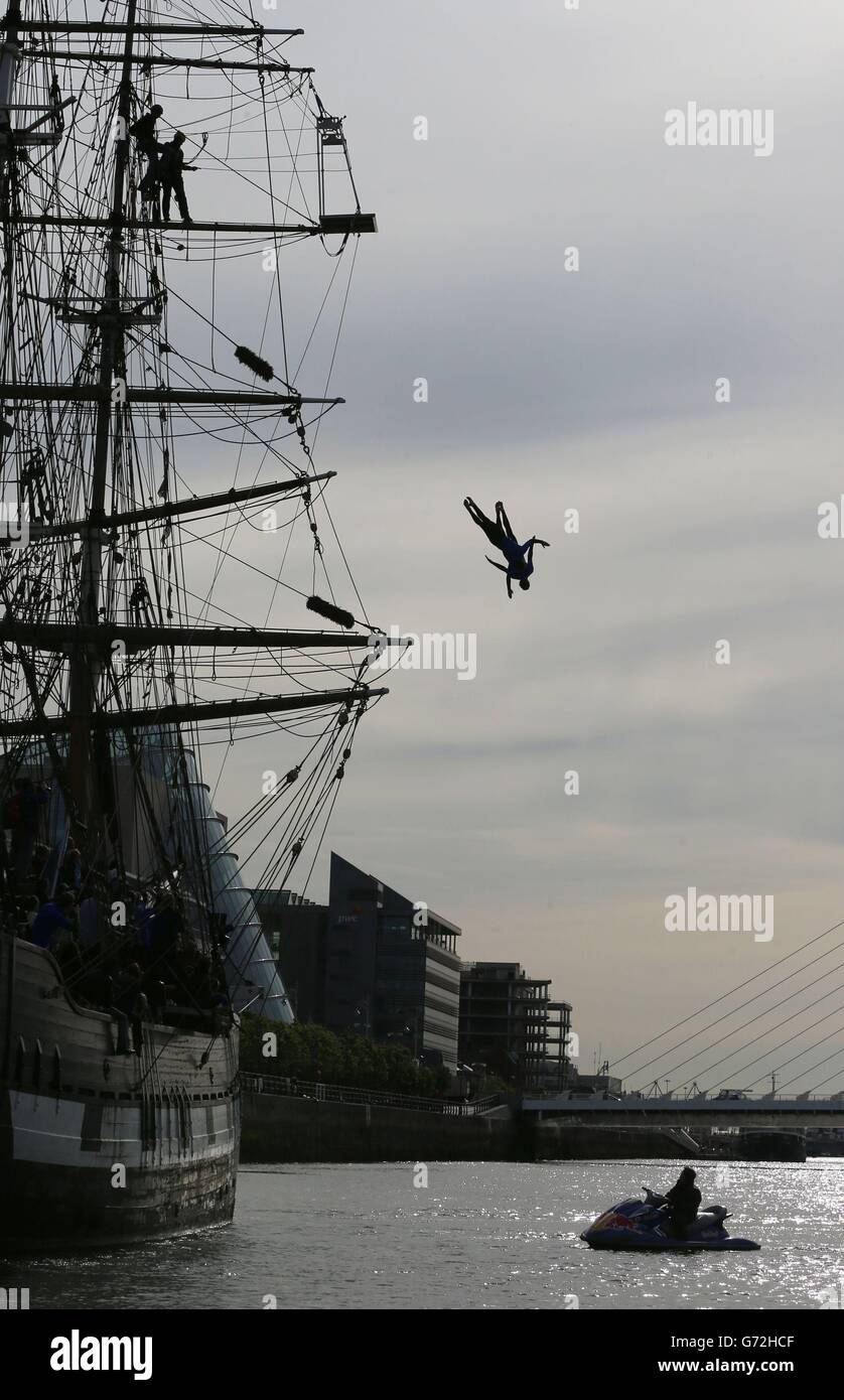 Divers Blake Aldridge and Gary Hunt who will be competing in the Red ...