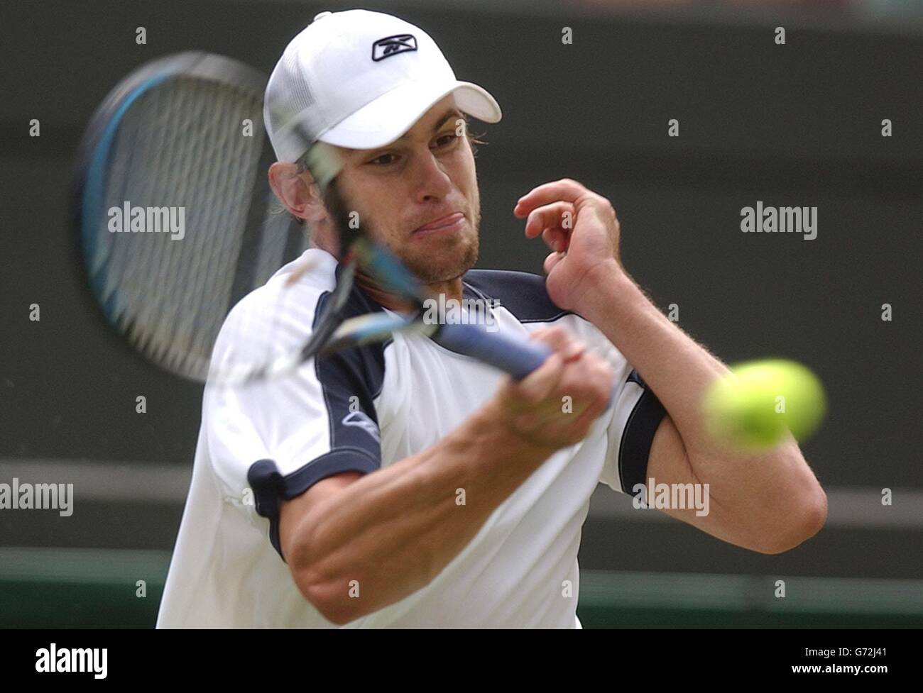 Andy Roddick Wimbledon 2004 People's Sunday Stock Photo - Alamy