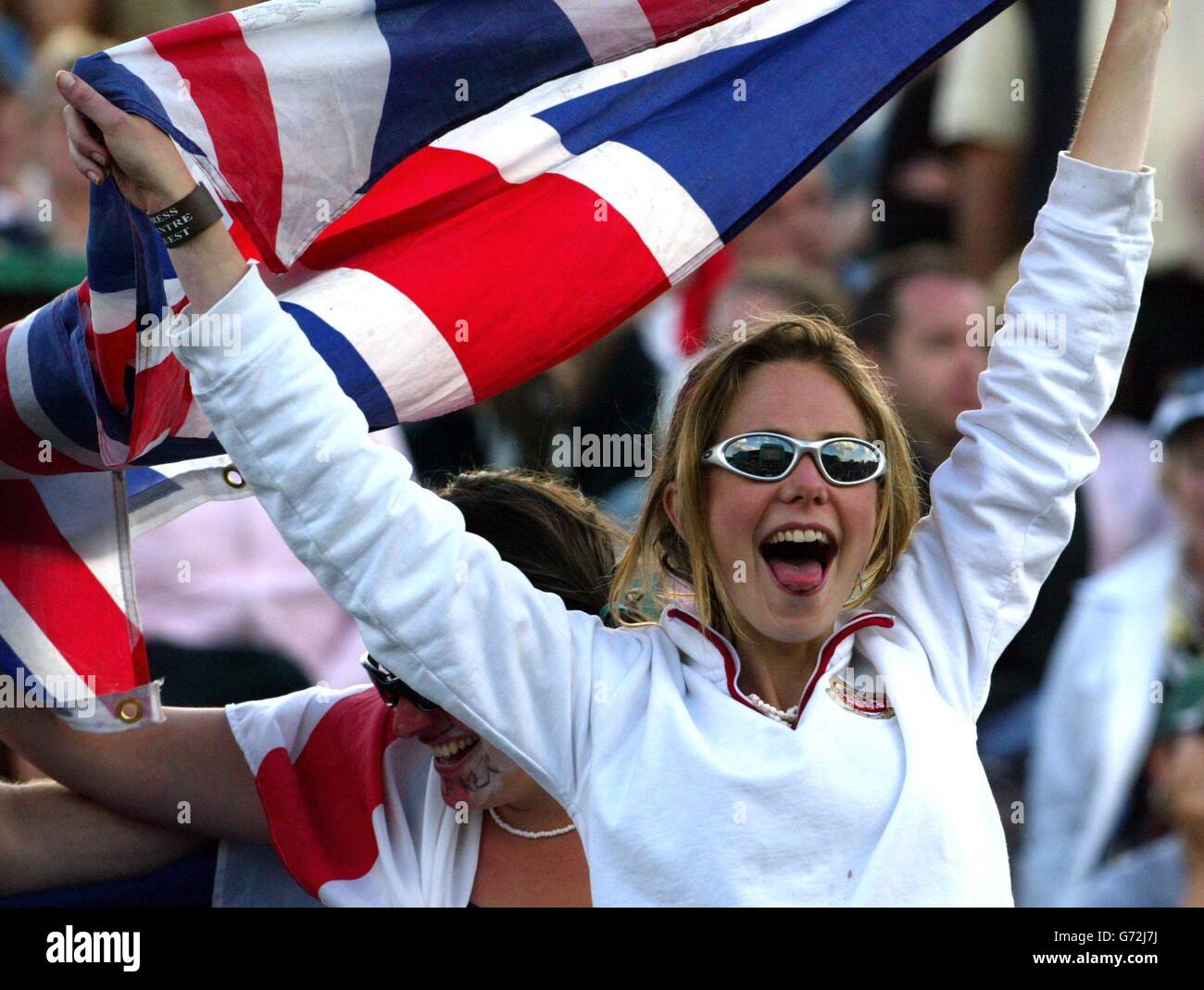 Henman Hill Wimbledon 2004 Stock Photo - Alamy