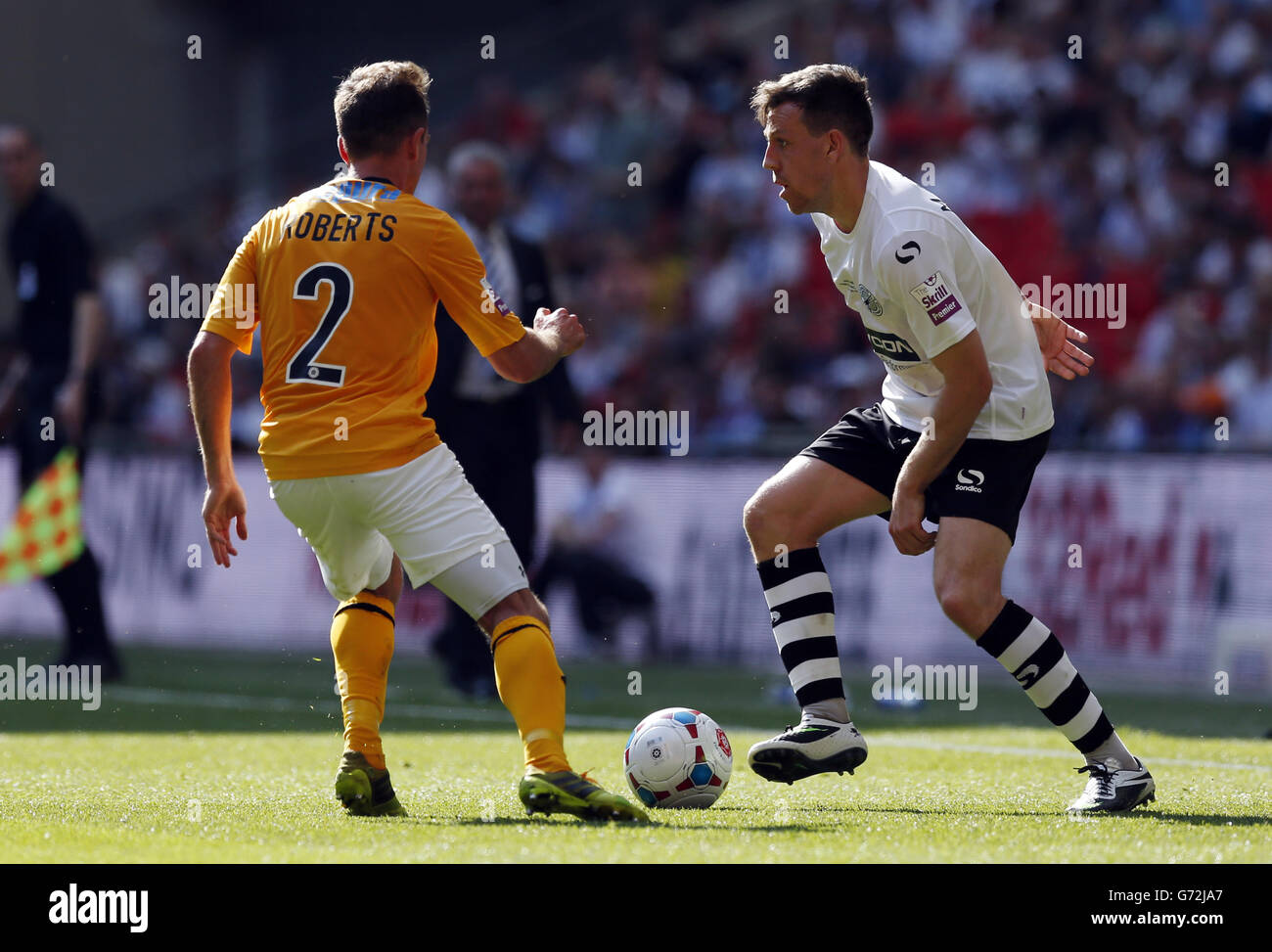 Left and kevin roberts hi-res stock photography and images - Alamy