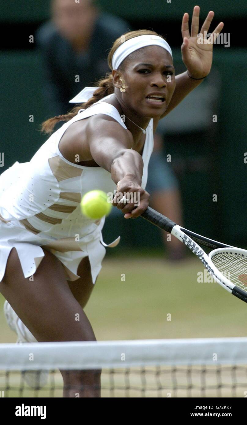 Wimbledon 2004 final of the ladies singles tournament hi-res stock ...