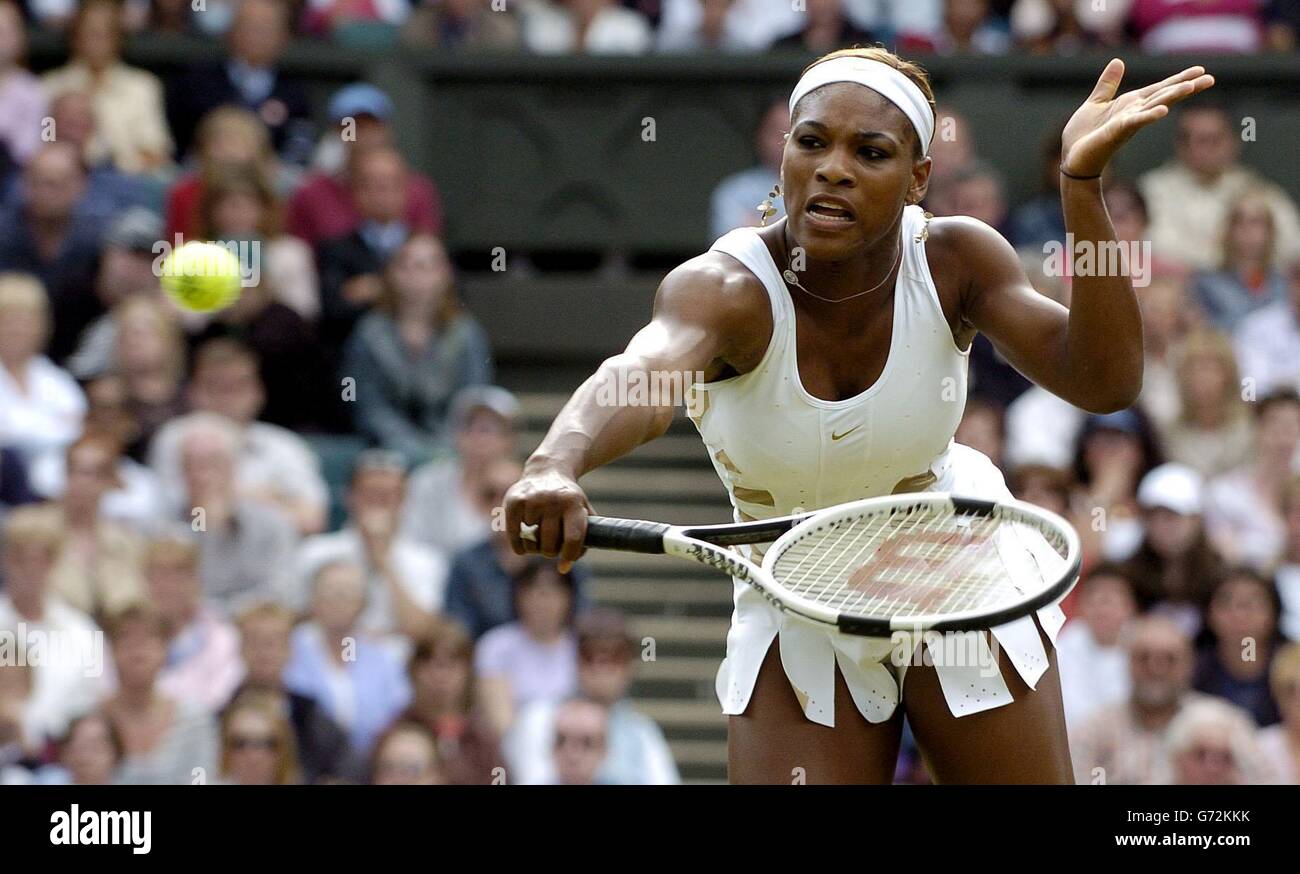 Wimbledon 2004 final of the ladies singles tournament hi-res stock ...
