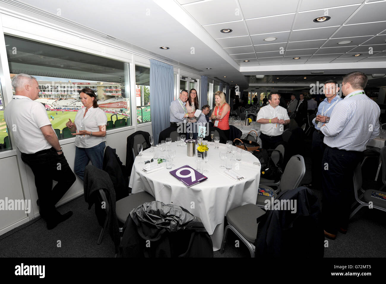 Spectators areas hi-res stock photography and images - Alamy