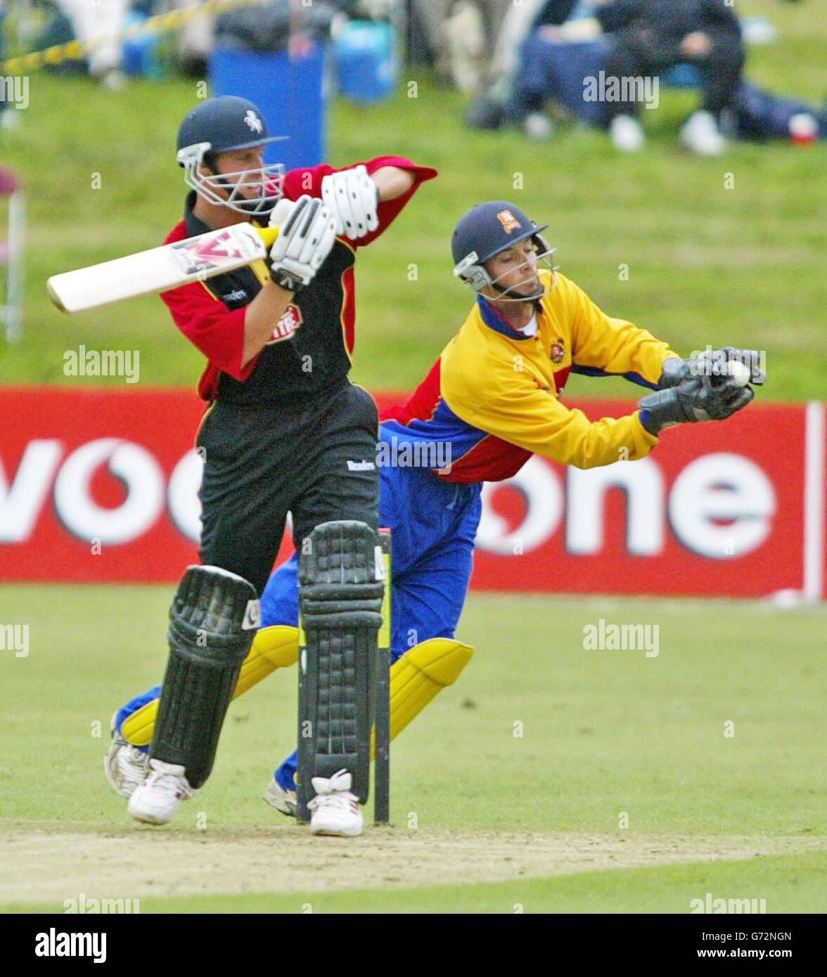 Ed smith kent cricket hi-res stock photography and images - Alamy