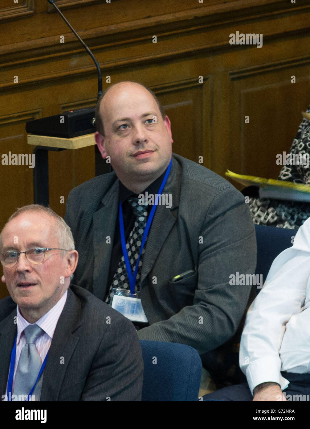 Rocketing hi-res stock photography and images - Alamy