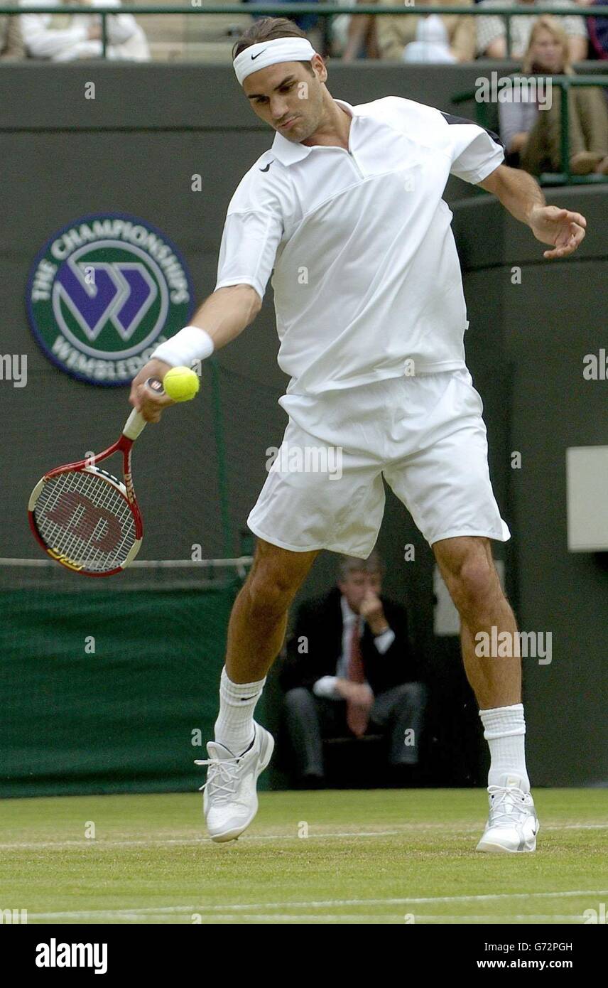 Roger Federer Wimbledon 2004 Stock Photo - Alamy